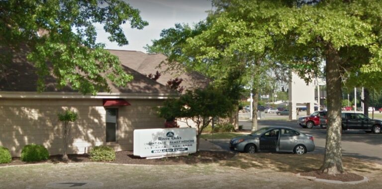 River Oaks Family Medicine - Decatur, AL